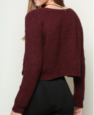 Design Round Neck Long-sleeved Knit Sweater on Luulla